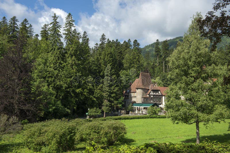 Pelesh castle yard stock photo. Image of forest, culture - 93167190