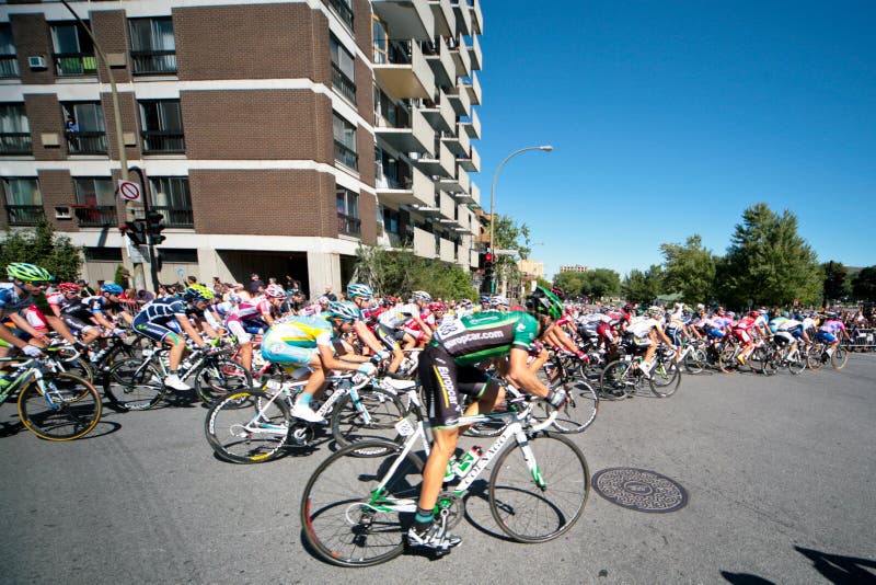 The Peloton racing editorial image. Image of cycling - 22981595