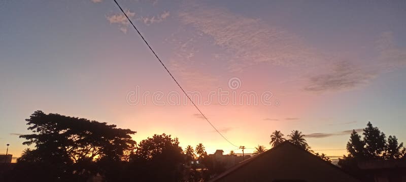 ;sky View at Dawn& X29; Stock Photo - Image of horizon, evening: 268532732