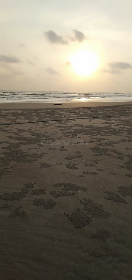 Pemandangan Sunset pantai stock photo. Image of pantai - 221962396