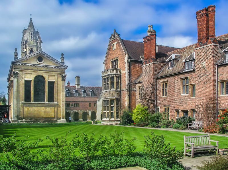 Pembroke College, Cambridge, England Stock Image - Image of courtyard ...