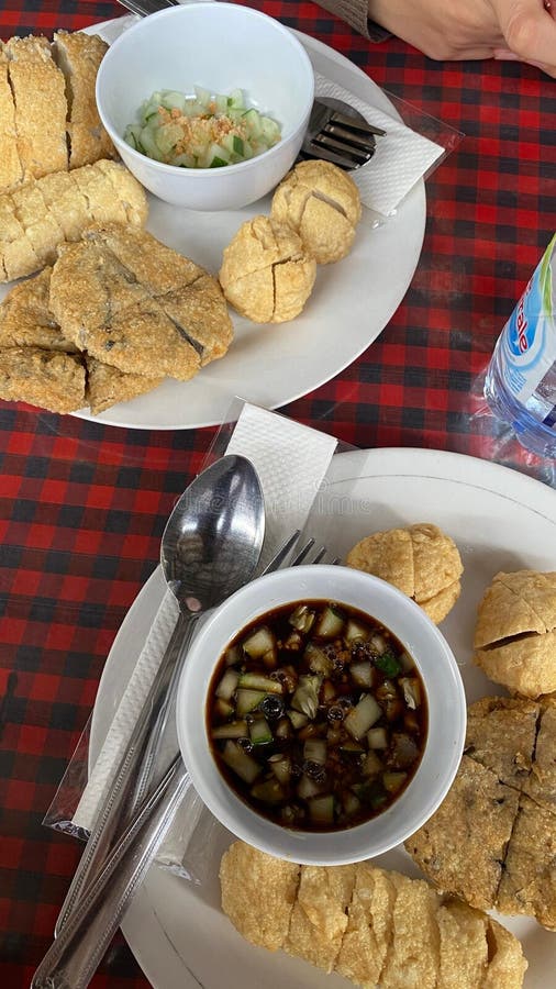 Pempek editorial photography. Image of food, dish, vegetable - 369197752