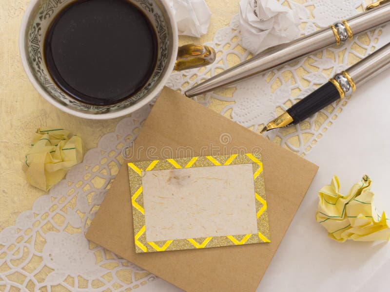 Blank note on the table stock image. Image of strategy - 99444567