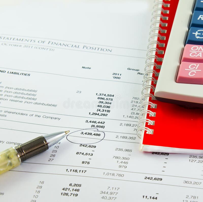 Pen on the Financial Statement Report Stock Image - Image of loss ...