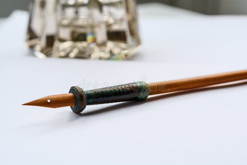 Pen and Paper on Table with Blank Page Ready To Write a Letter Stock ...