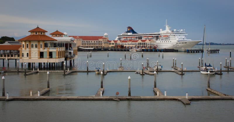 Penang Port editorial stock image. Image of ferry, traveler - 26047554