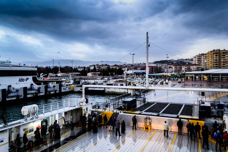 Pendik Marina and Sea Transportation - Turkiet Redaktionell Arkivfoto ...