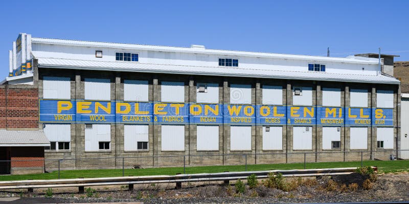 Pendleton Woolen Mills Sign on Building in Pendleton Editorial ...