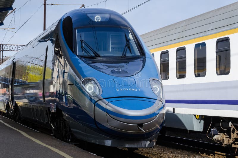 PENDOLINO editorial stock image. Image of family, business - 171775179