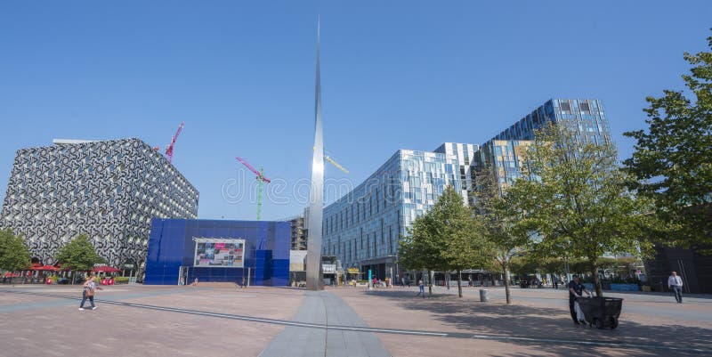 Peninsula Square at North Greenwich - O2 Arena - LONDON, ENGLAND ...