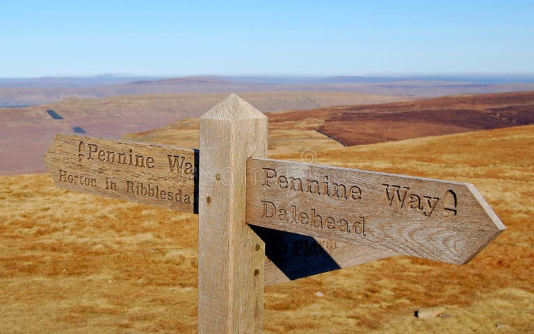 Pennine Way waymark stock photo. Image of wooden, trail - 12455920