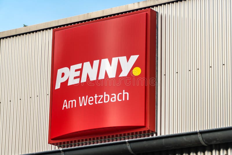 PENNY Logo foto editorial. Imagen de negocios, comercial - 106786681