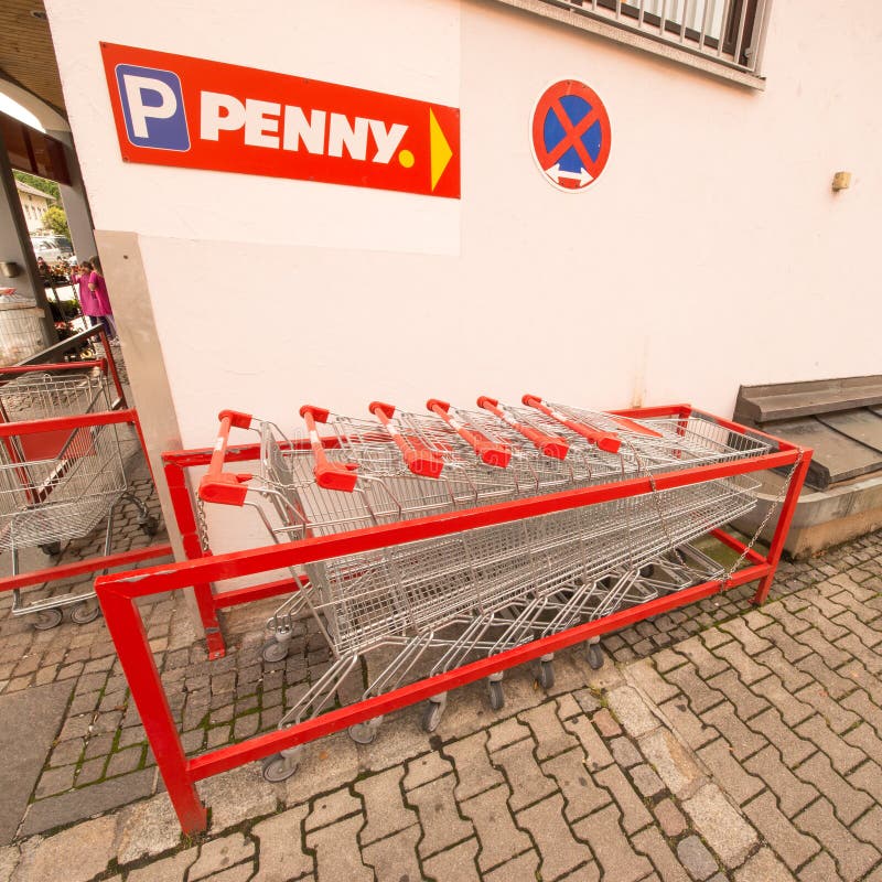 Penny shopping carts editorial photography. Image of carts - 43439787