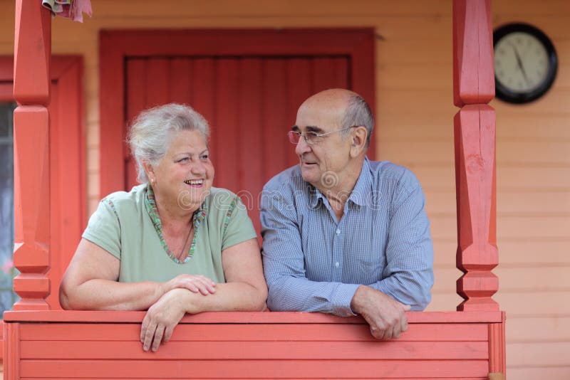 Pensionati fotografia stock. Immagine di località, rustico - 39976848