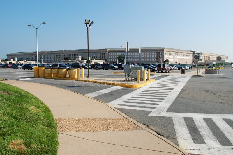 Pentagon Building in Washington DC Editorial Photo - Image of american ...
