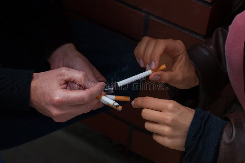 People Addicted To Cigarettes Stock Image - Image of cigarette, junkie ...