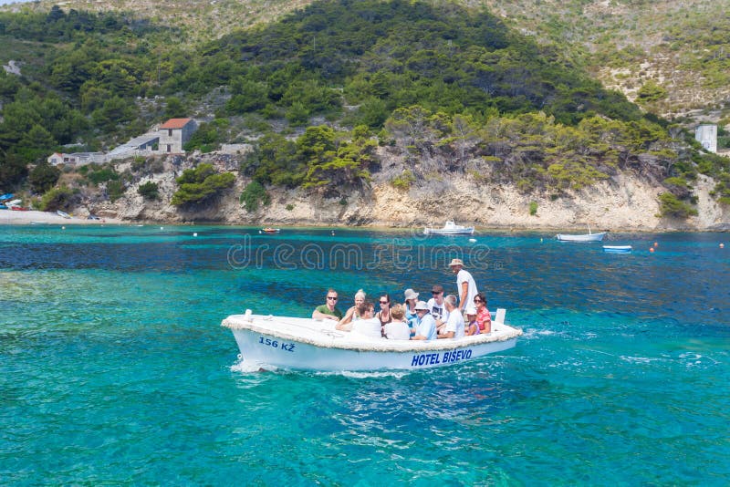 People in the boat editorial stock photo. Image of sport - 28103843