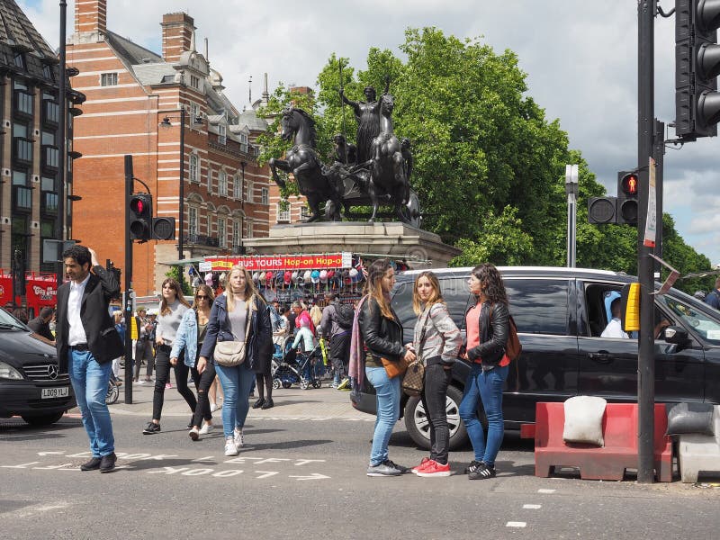 People in central London editorial stock photo. Image of people - 96884553