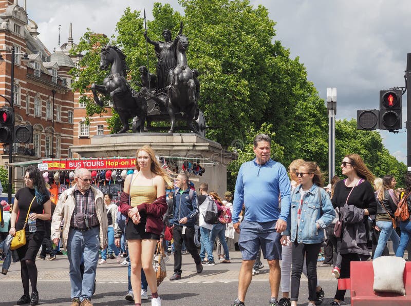 People in central London editorial image. Image of walking - 97009670