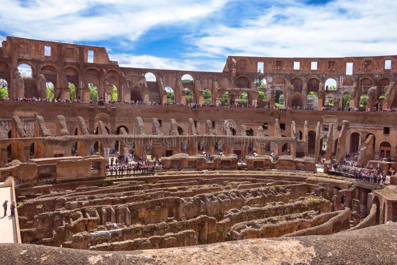 Rome Colosseum People, Italy Editorial Image - Image of catholicism ...