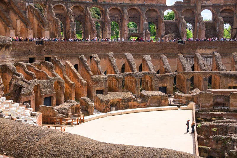 People in the Colosseum in Rome, Italy Editorial Photo - Image of ...