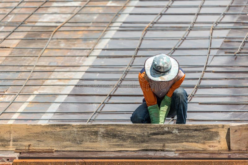 People Construction Worker at Construction Site Editorial Photography ...