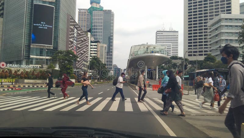 People Crossing the Street at Sudirman Street Editorial Photography ... People Crossing the Street at Sudirman Street Editorial Photography ...
