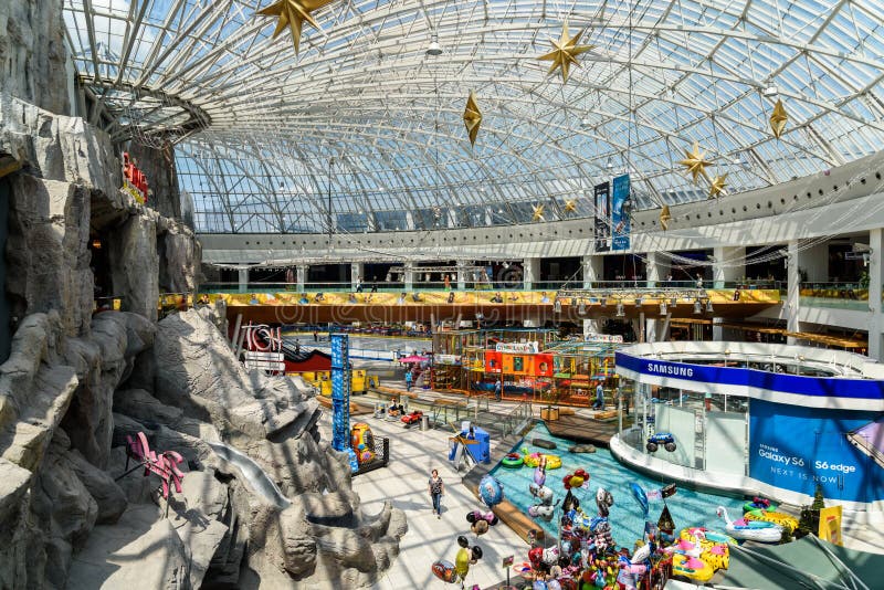 People Crowd Rush in Shopping Luxury Mall Interior Editorial Stock ...