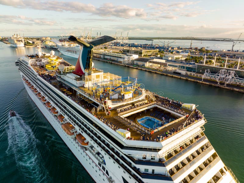 People Departing from Port Miami Editorial Photography - Image of ...