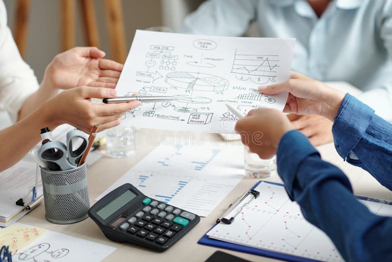 People Discussing Chart Illustrating General Idea Stock Image - Image ...