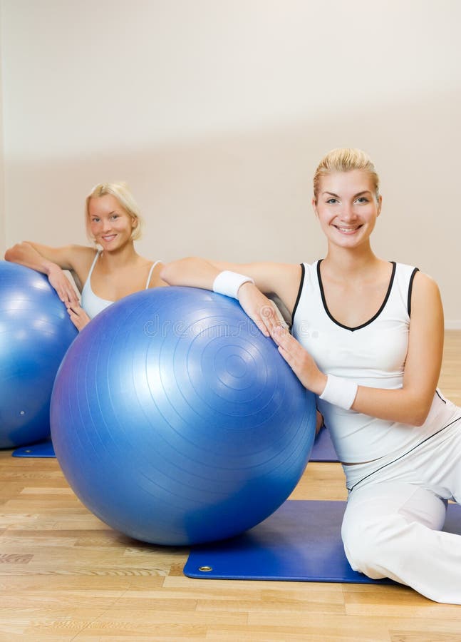 People Doing Fitness Exercise Stock Image - Image of exercise, energy ...