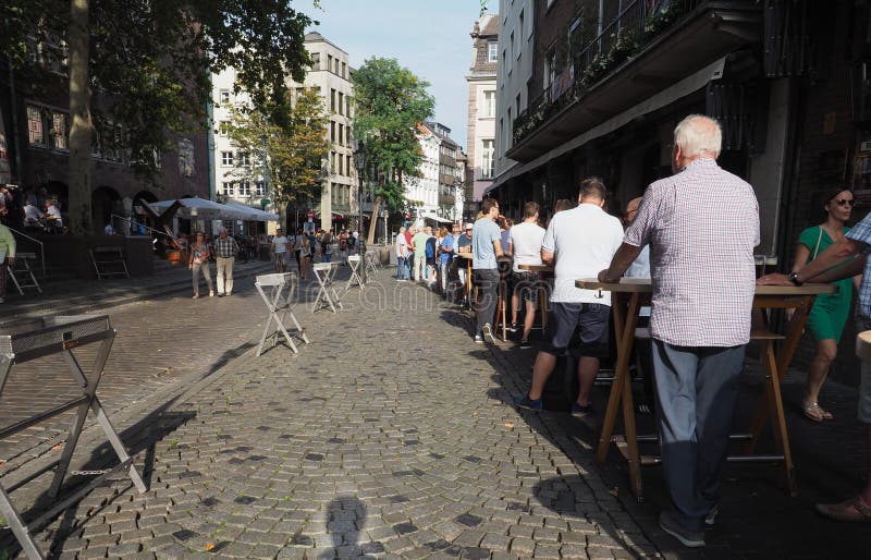 People in Duesseldorf City Centre Editorial Photography - Image of ...