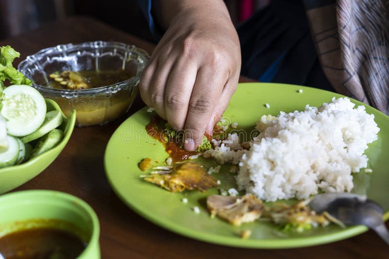 People Eat Rice Complete. People Eat Sundanese Food Stock Image - Image ...