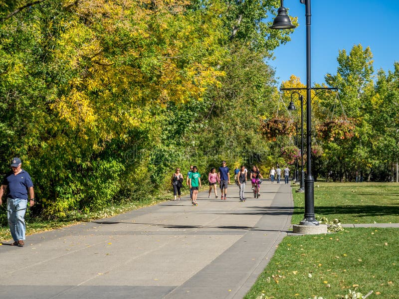 People Enjoying Calgary S Pathway System Editorial Stock Photo - Image ...