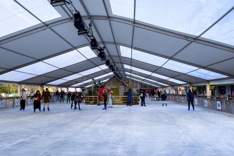 People Ice Skating on a Rink in Brussels, Belgium Editorial Photography ...