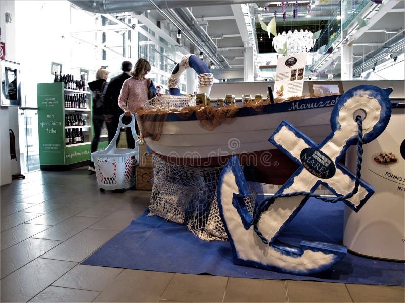 Eataly store in Rome editorial photography. Image of marino - 148804772