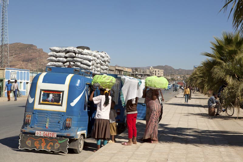 People Loading a Auto Rickshaw, Ethiopia Editorial Photo - Image of ...