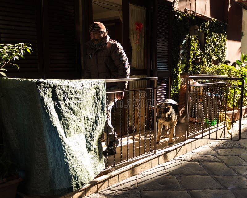 The people of Napoli editorial stock photo. Image of cityscape - 88410263