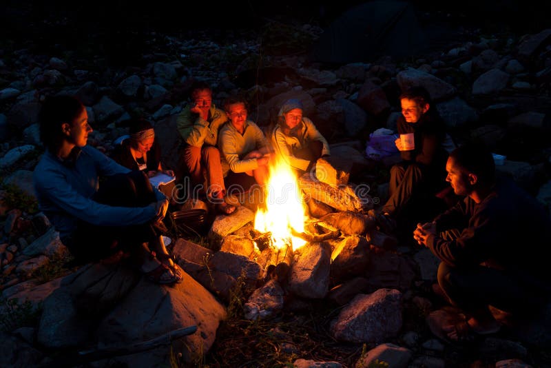 People near campfire editorial image. Image of campfire - 40782970