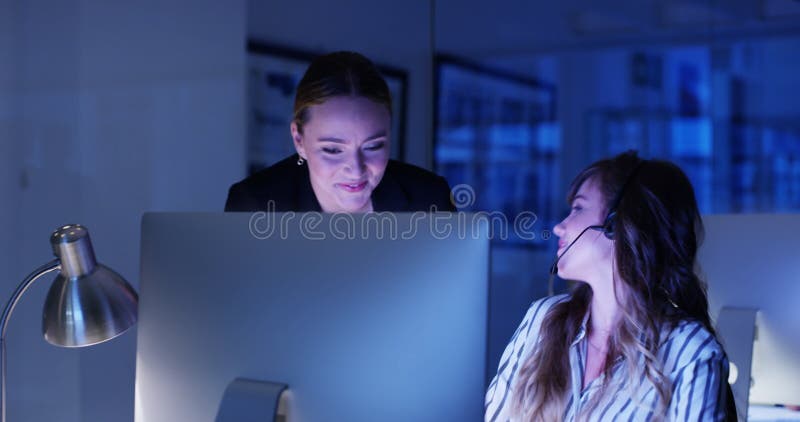 People, Night Call Center and Computer for Teamwork, Customer Service ...