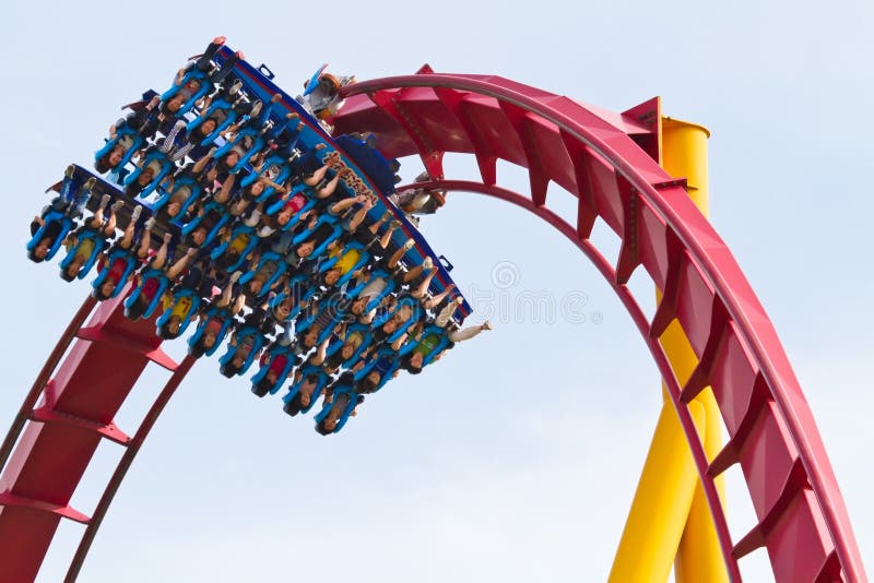 People Playing Roller Coaster Editorial Photography - Image of panyu ...