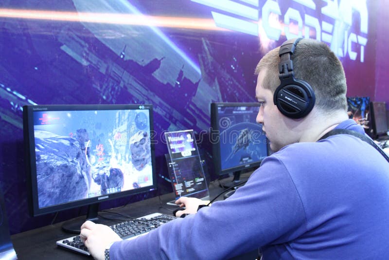 Young People Playing Video Games Editorial Stock Image - Image of ...