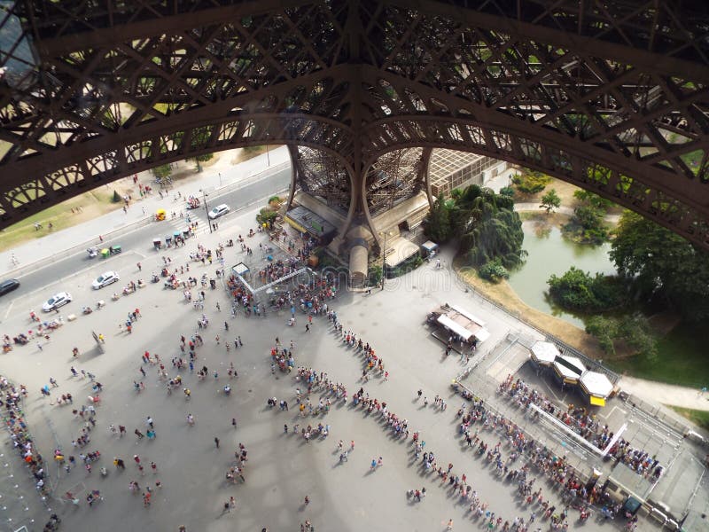 People Queueing To Go Up the Eiffel Tower in Paris Stock Image - Image ...