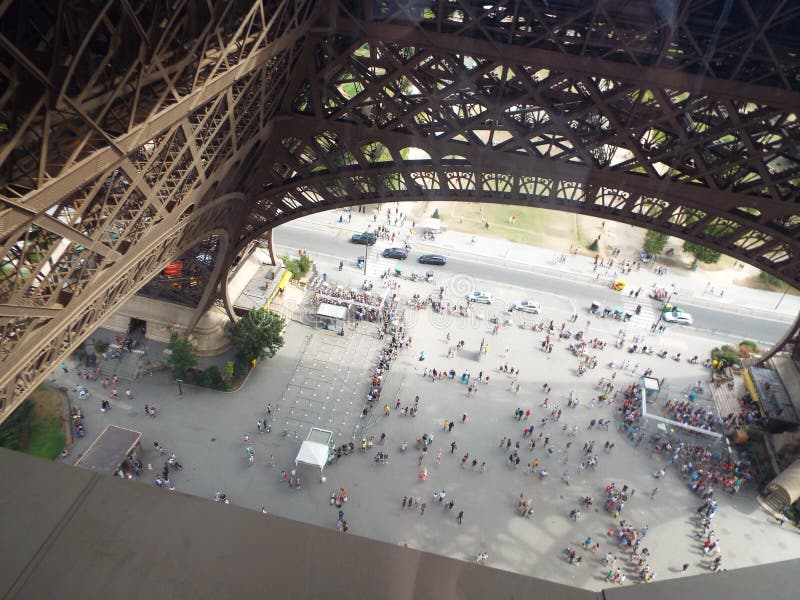 People Queueing To Go Up the Eiffel Tower in Paris Stock Image - Image ...