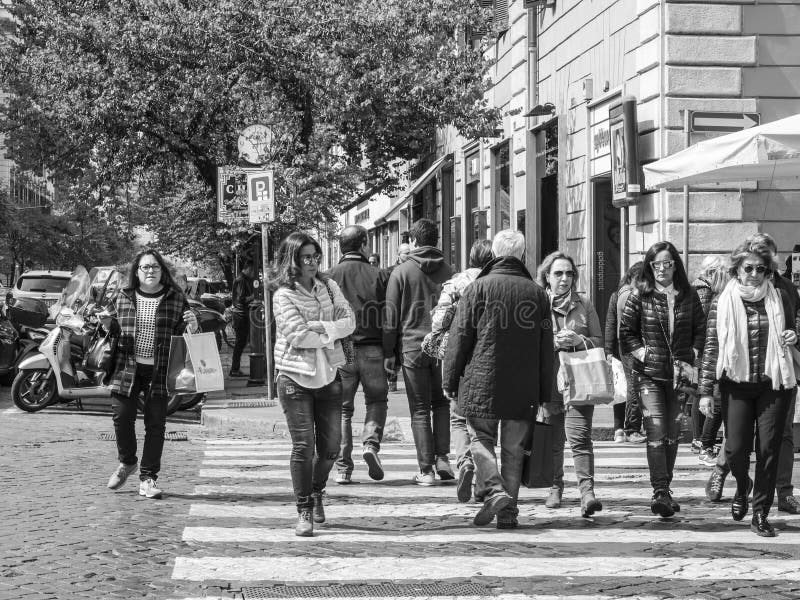 People in Rome editorial stock image. Image of capital - 91920699