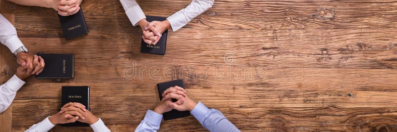 Multicultural Group Praying Bible Study Stock Photos - Free & Royalty ...