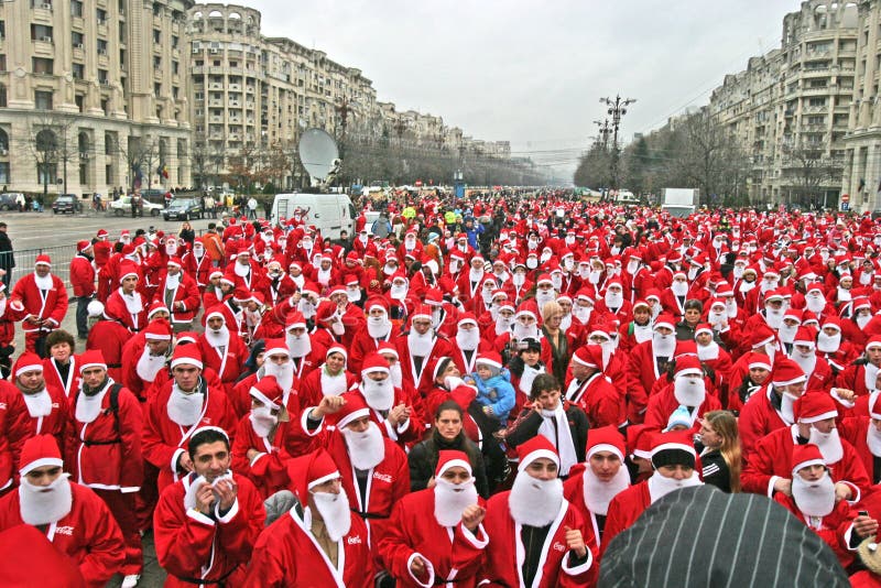 People Dressed Like Santa Claus Editorial Photography - Image of ...