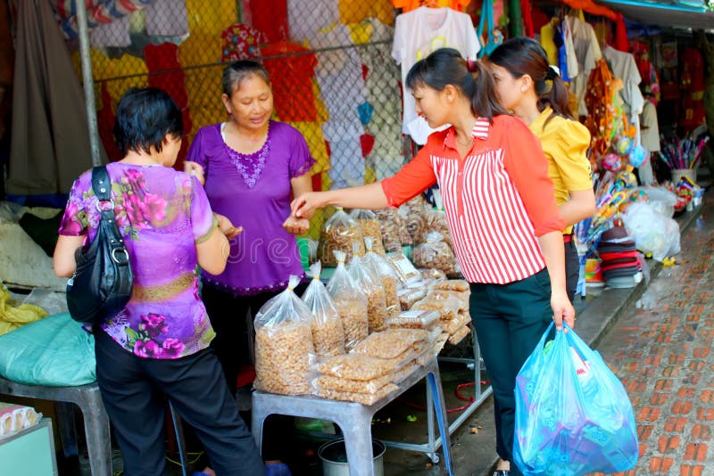 People selling good editorial photography. Image of people - 46234167