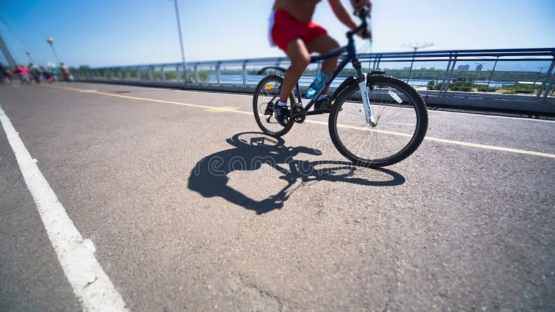 People Strolling stock video. Video of strolling, crowd - 42582591