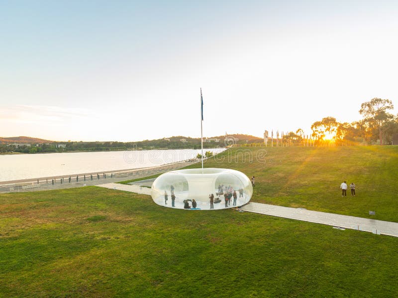 Architectural Meeting Space Structure Made from Transparent Recyclable ...